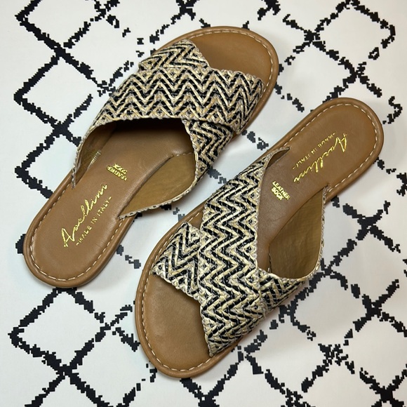 Avellini | Shoes | Avellini Woven Raffia Slides Made In Italy Leather ...
